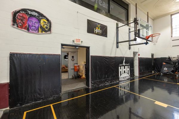 Hood's House of Hoops | Growth Through Community and Unity